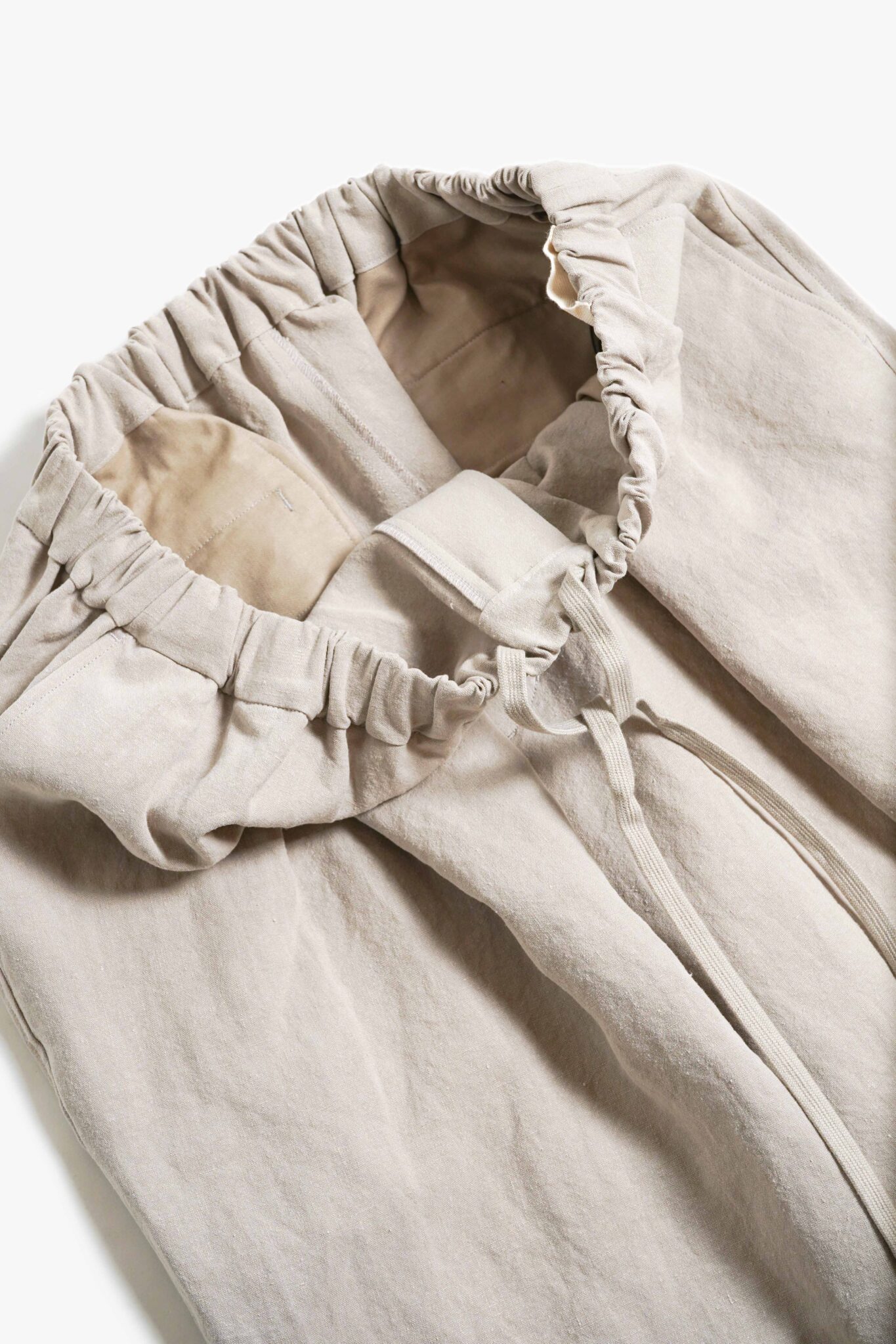 WIDE EASY PANTS – MAX HIGH HEMP / MIDDLE WEIGHT – BEIGE | FUDGE UP NOTHING